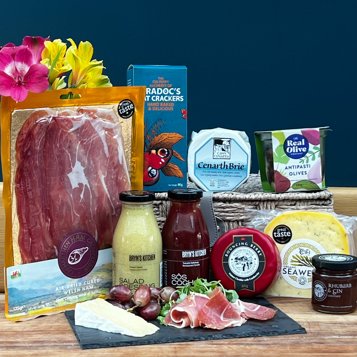 The Welsh Deli Hamper | Gwinllan Conwy Vineyard